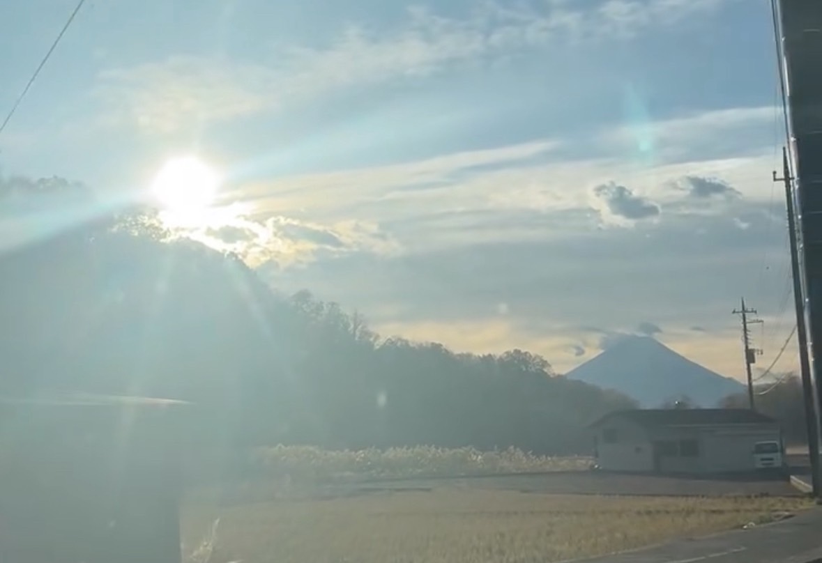 Relax in a traditional Japanese house made of silk and obsidian with ...